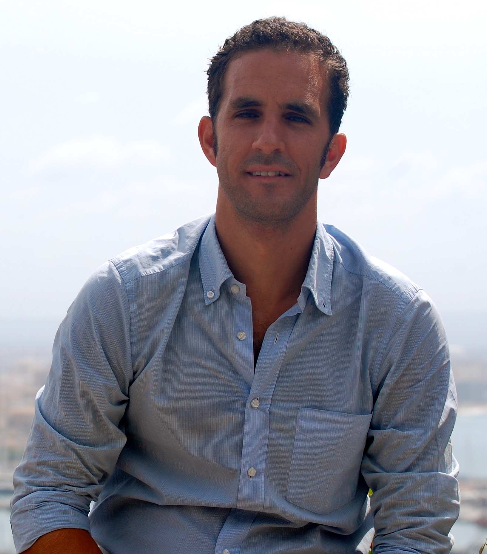 cesar UCJC - La Colmena