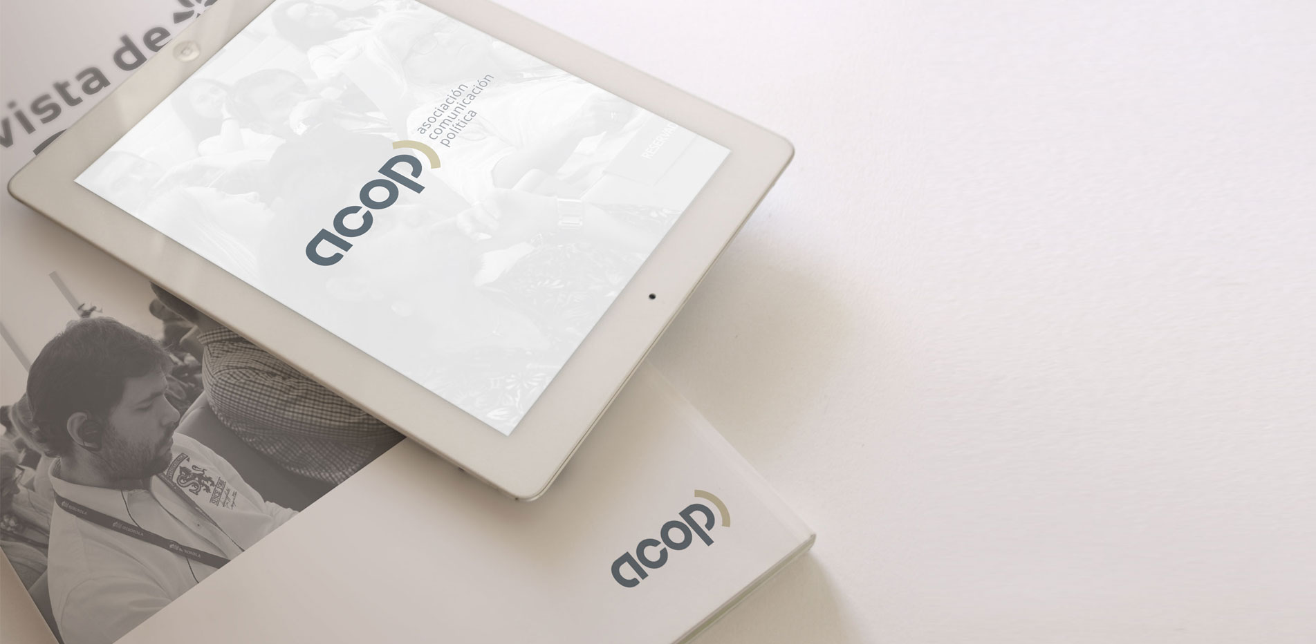 La Revista de ACOP, con docentes de la UCJC y nominada a los Napolitan ...